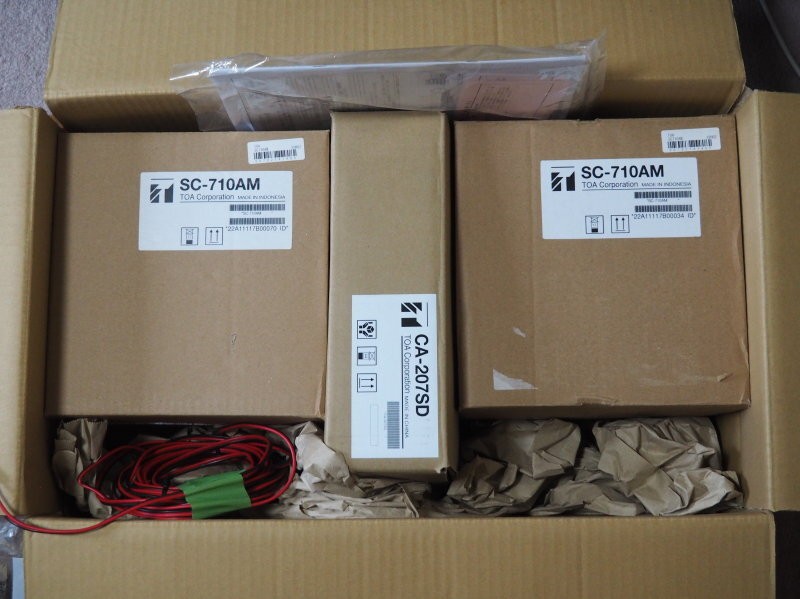 1 TOA CA-207SD car amplifier, 2 SC-710AM horn speakers set, used, free ...